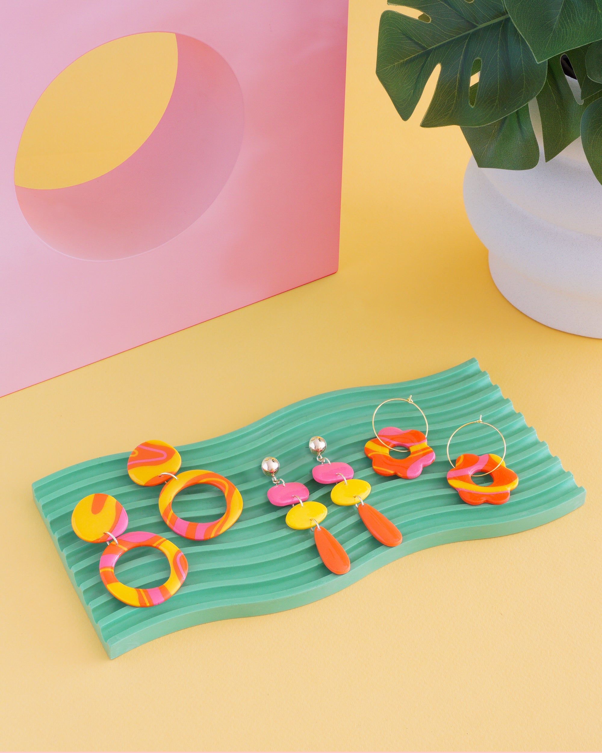 5 Popular Hairstyles from the 1960s – Gimmick by Rachel Antone